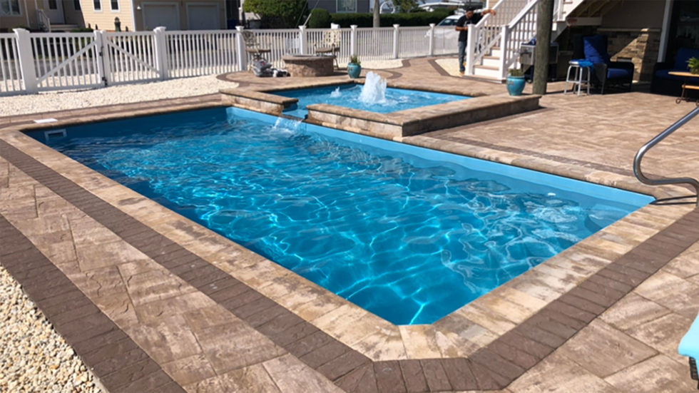 Gulfstream | Alaglas Swimming Pools